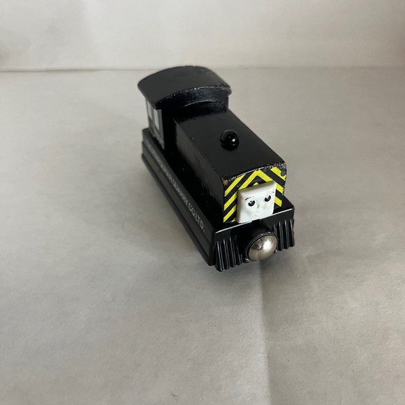 Thomas & Friends | Toys | Mavis The Ffarquhar Quarry Co Ltd Engine ...